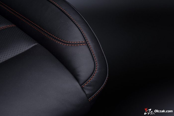 Dodge Challenger seats