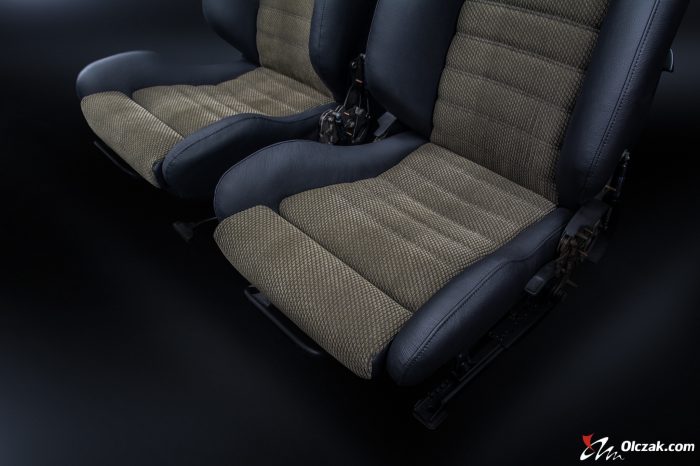 Recaro seats for the BMW E30