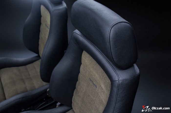 Recaro seats for the BMW E30